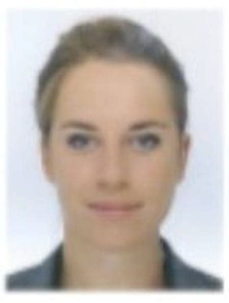 Marion Aubert Carrefour Property à Massy Viadeo