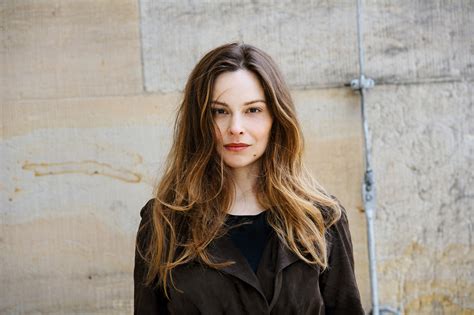 Picture Of Mina Tander