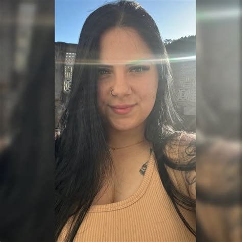 Lohana Neves Lohana • Threads Say More