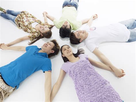 청소년 운동 벽지 1 18 1600x1200 배경 화면 다운로드 청소년 운동 벽지 1 명 배경 화면 V3 벽지 역