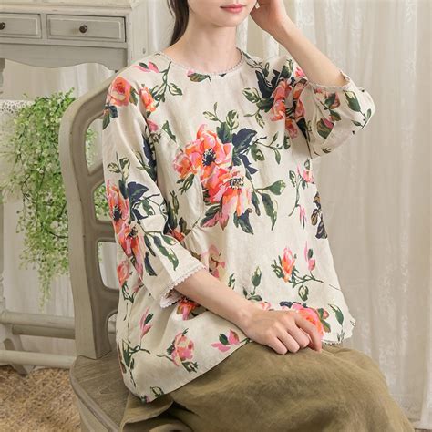 내추럴가든 에스닉 꽃 린넨 블라우스