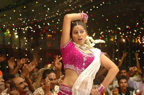 bollywood actress scandals sangeetha spicy dance stills