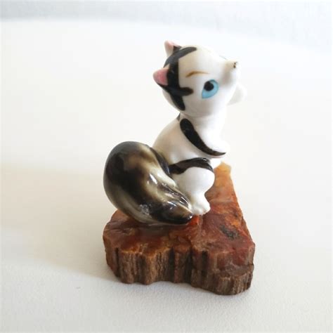 Hollands Showlow Art Squirell Mini Porcelain Collectable Figurune Holland Showlow Poshmark