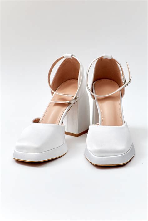 Туфли на платформе Rs 018 сатин квадратный каблук