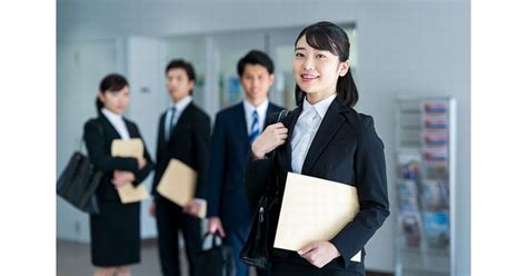 25卒旧帝大早慶層の就活人気ランキング、トップ3は商社 コンサル業界は不調：マピオンニュース