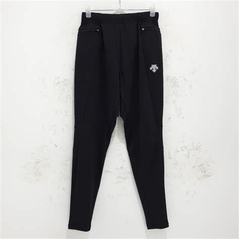 데상트 남성 바지 트레이닝복 하의 헬스 축구 운동복 M 세컨웨어 헬로마켓