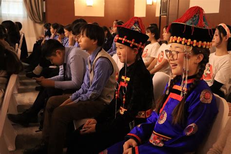 Цагаан зээрийн холбоос нутаг бэлчээр нутгийг хамгаалцгаая уриан дор