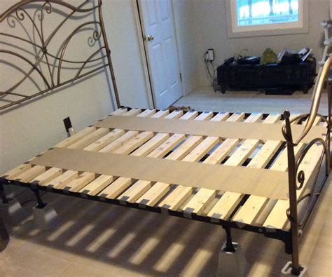 Foundation For Queen Size Memory Foam Bed From Basic Frame 5 Steps