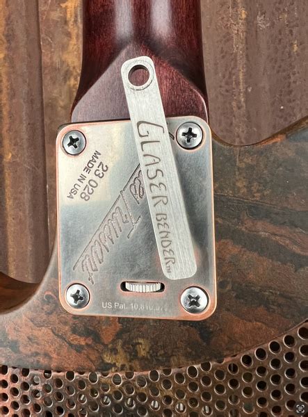 23028 Rusty Pinstriped Deluxe Steelcaster With Glaser B Bender James