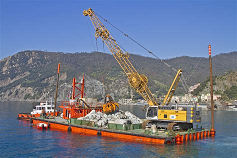 Seabed Morphology Longitude