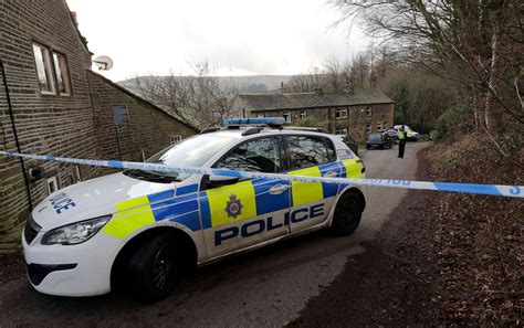Police At Swift Place In Ripponden YorkshireLive