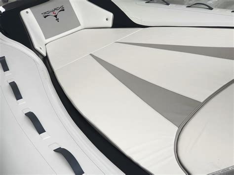Gommone Trimarchi 580 Rib Lago Di Garda