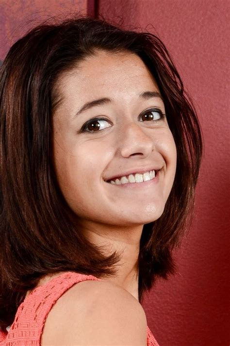 Izzy Bell Profile Images The Movie Database Tmdb