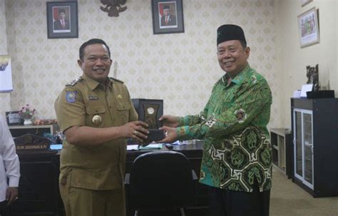 Bupati Seluma Kunjungi Kampus Uinfas Bengkulu Ada Apa Pedoman Bengkulu
