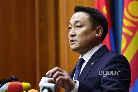МАН ын Бага хурлын өмнө Д Амарбаясгаланг гадаадын хэвлэлд бичиж Админерал ын асуудлаар ЗГ ыг