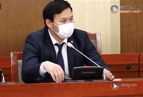 Т Мөнхсайхан Халдварын голомтод ажиллаж байгаад халдвар авсан эмч