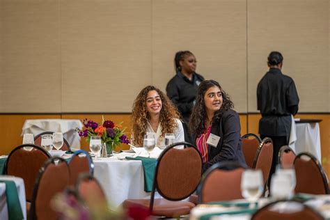 IMG 12 CollegeofBusiness CSU Flickr