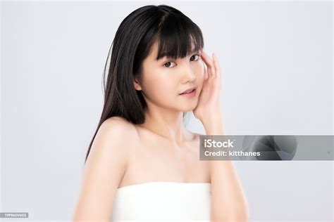 Portrait Beautiful Young Asian Woman Clean Fresh Bare Skin Concept