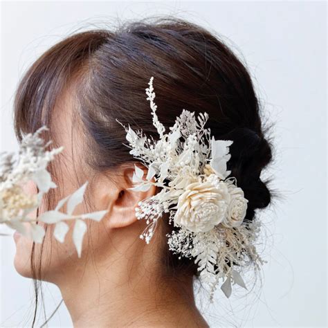 花屋が作るプリザーブドフラワーのヘアアクセサリー ⃘ホワイトカラー ⃘結婚式・成人式・卒業式など特別な日の髪飾り ヘアクリップ・バナナクリップ Rico 通販 16813506｜creema