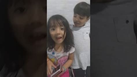 Irritando Minha Irmã E Meu Amigo Youtube