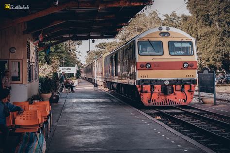 สถานีรถไฟบ้านโป่ง ตั้งอยู่ถนนหลังสถานี ภาพนี้ที่บ้านโป่ง