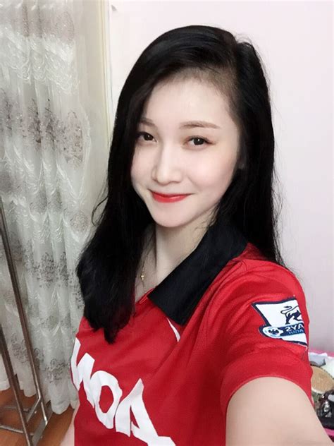 G I Xinh T S Ng M I L C M I N I