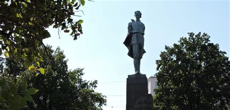 Полумарафон Беги герой Ruts Серия урбан трейлов Ruts Run Помните мы рассказывали вам про