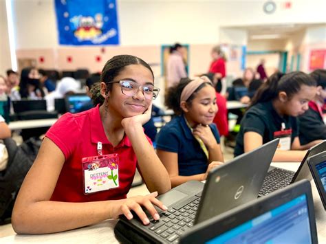 new graduation requirements could get more girls taking computer