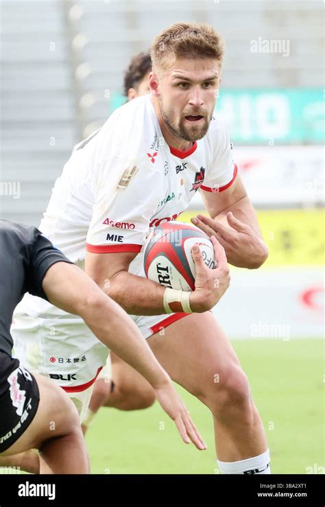 Tokyo Japan 11th May 2025 Mie Honda Heat Center Dawid Kellerman Carries The Ball During A