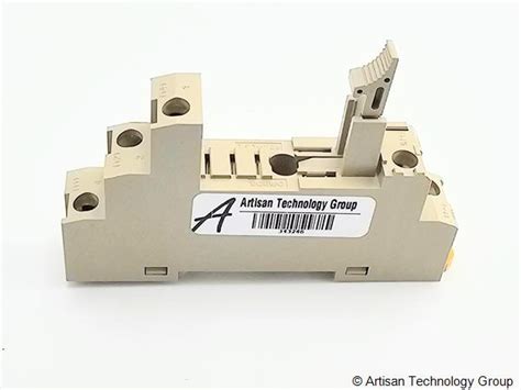 P2rf 05 E Omron Front Mounting Square Socket Artisantg™