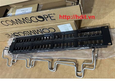 Patch Panel COMMSCOPE Port Cat P N CPP UDDM SL U