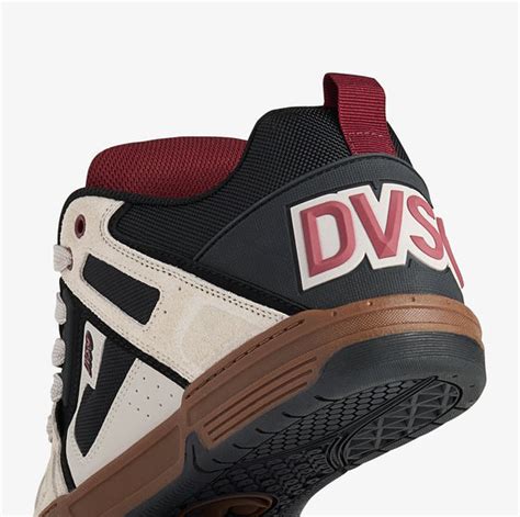 Dvs Mens Skateboarding Shoes Dvs Shoes Dvs Mens Skateboarding Shoes Dvs Shoes