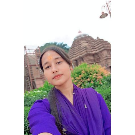 Shrabani Dash Shrabani • Instagram Photos And Videos