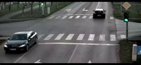 Red Light Violation Object Detection Model By Ddd