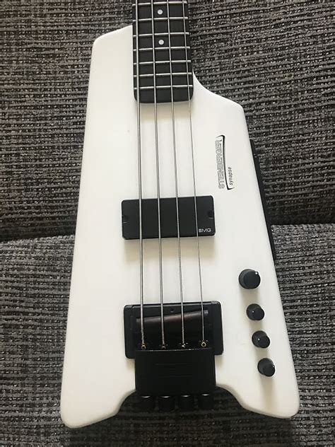 Steinberger Bass Synapse Reverb