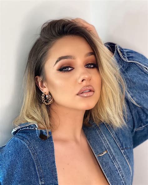 Danka Mirkovic On Instagram “warm Tones On Bright Eyes🔥 Makeup