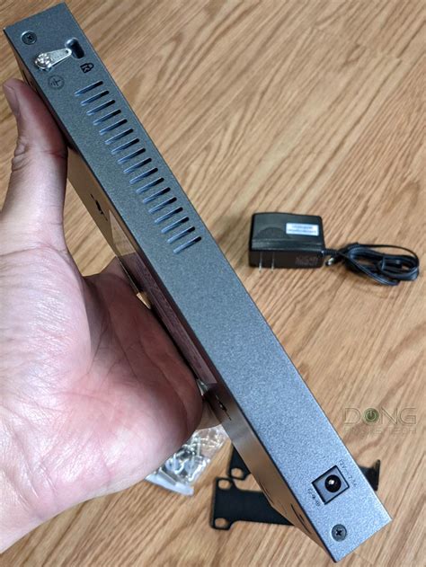 Netgear Gs Emx Review An Odd Gig Switch Dong Knows Tech