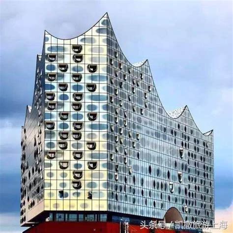 Reflections On Glass Facade Veiled In Brilliance Modern Building