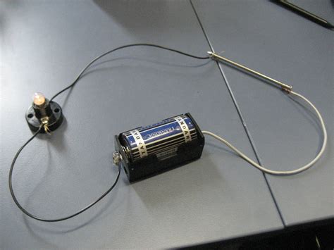 Electrical Conductor In Circuit At Nicholas Barrallier Blog