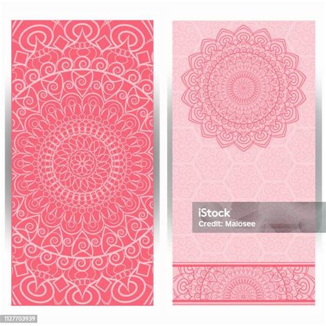 인도 꽃 페이 즐 리 메달 패턴입니다 민족 만다라 장식입니다 헤나 문신 스타일 벡터 섬유 인사말 카드 색칠 공부 전화 상자 인쇄에 사용할 수 있습니다 0명에 대한 스톡 벡터