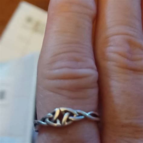Irish Serch Bythol Ring • Sterling Silver Celtic Triquetra Knot Ring • Icovellavna • Ring For