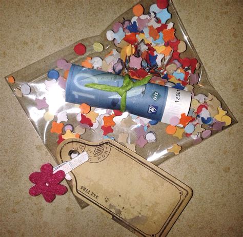 Pin Op Cadeautjes Kado Zelf Maken Geld Geven Cadeautjes