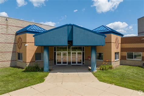 Lincoln Elementary School In Waterloo Ia