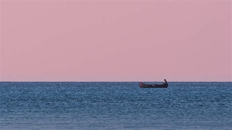 무료 이미지 바닷가 바다 연안 물 대양 수평선 실루엣 하늘 해돋이 일몰 보트 아침 육지 웨이브 새벽