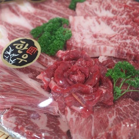윤수정 오송한우명가 명절 선물세트 아래와 같이 예약판매합니다 등심set ₩ 100000 ~ Facebook