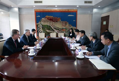 科技部副部长黄卫会见美国科学促进会首席执行官及《科学》系列期刊执行出版人何特 中华人民共和国科学技术部