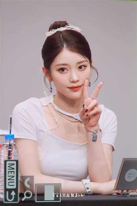 ฉันผู้แข็งแรง On Twitter Rt T1ng1112 230421 샤오팅 Xiaoting 沈小婷