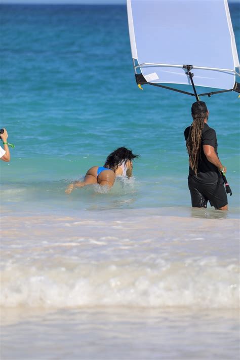 Kim Kardashian Big Boobs Ass Bikini Wet Tshirt Hot Celebs Home