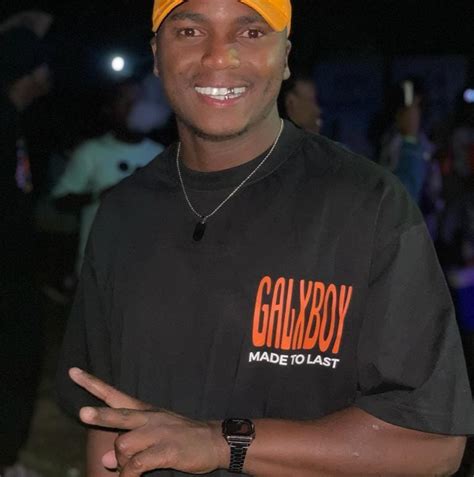 Authi E Grand Seakamela