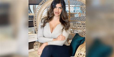 Who Is Emira Kowalska Wiki Net Worth Biography Age Boyfriend